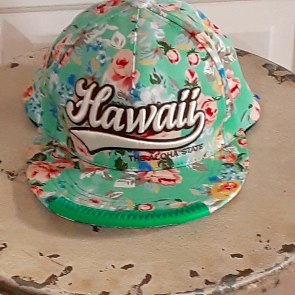 Robin Ruth | Accessories | Robin Ruth Hawaii The Aloha State Cotton ...